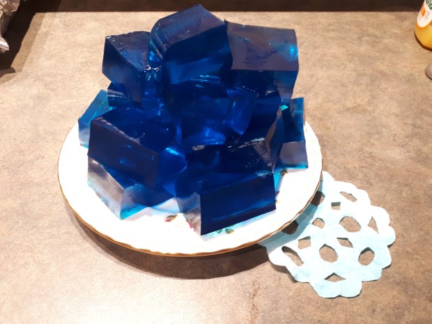 Frozen Birthday Party – But First We Craft
