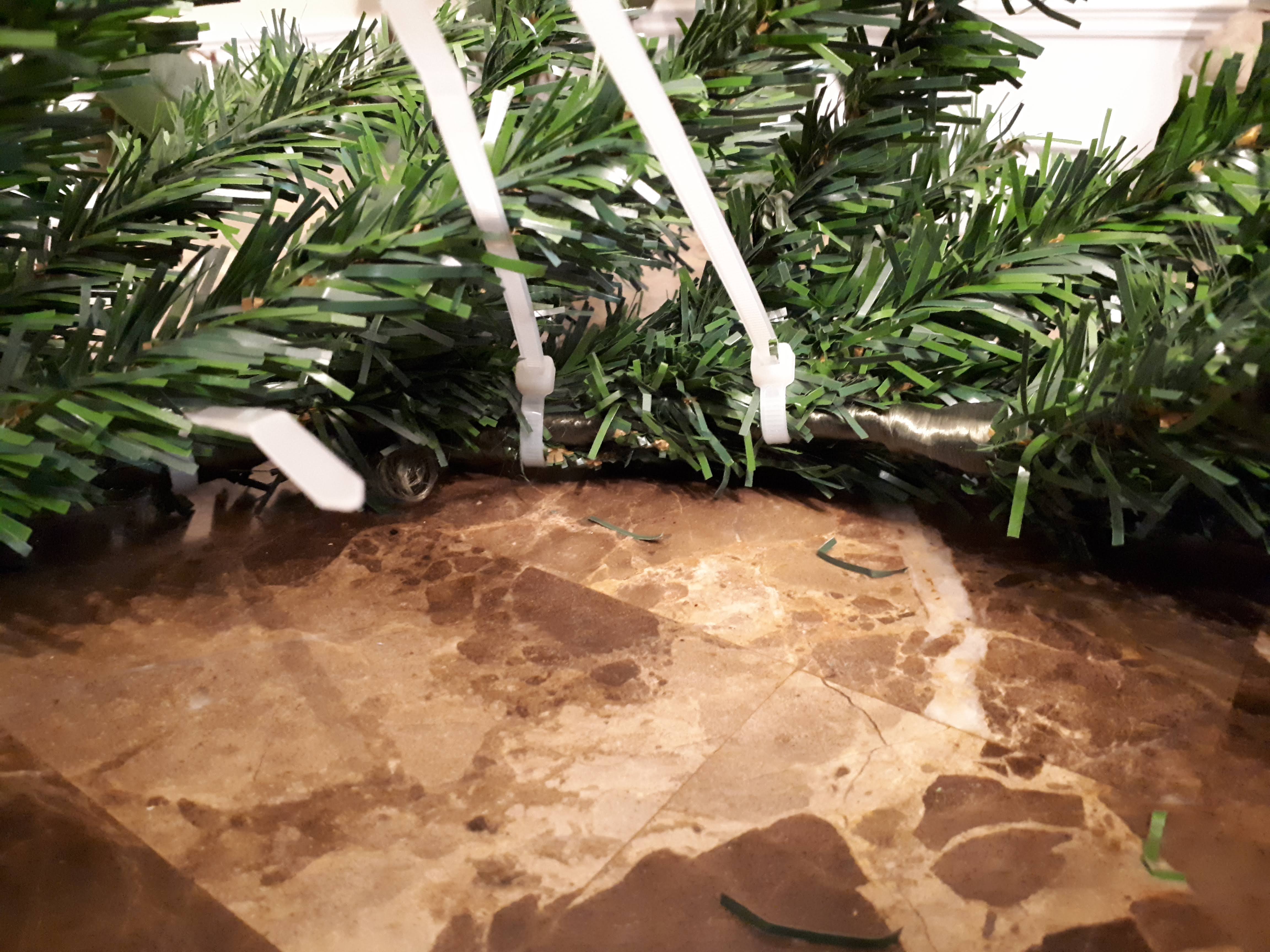 DIY Wreath from an Old Christmas Tree – But First We Craft