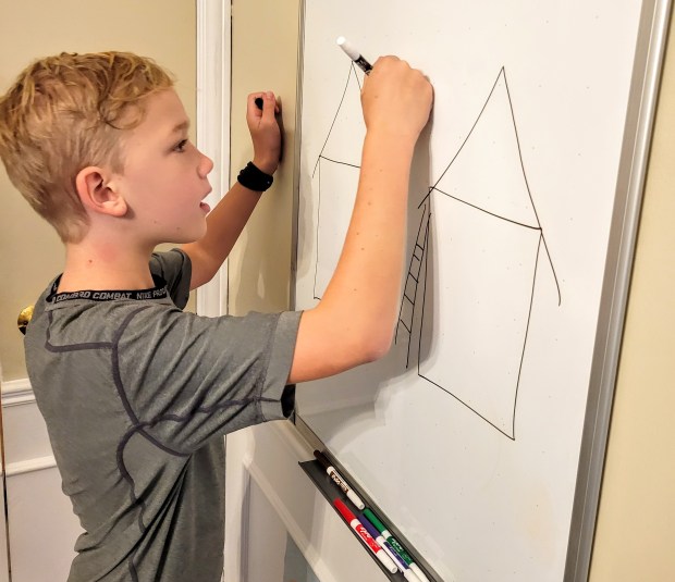 🦇Spooky House Pictionary – 👻Free Printable Game🎃 – But First We Craft